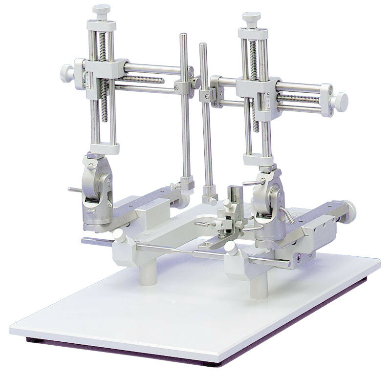 Stoelting's Classic Lab Standard™ Stereotaxic Instrument for Rat