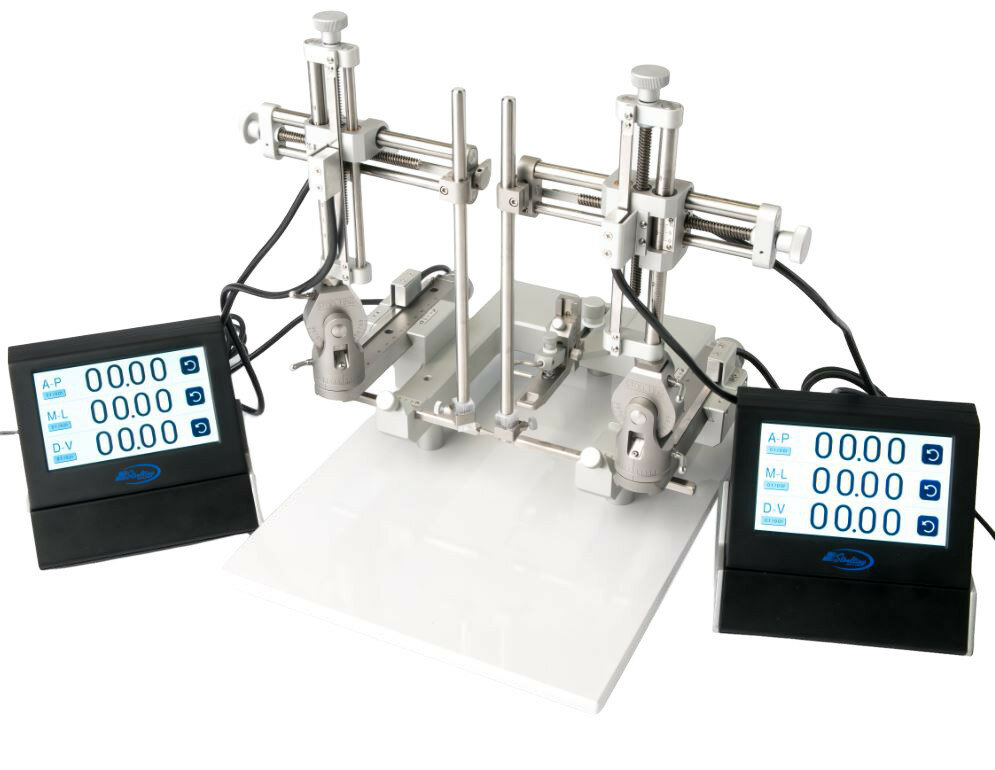 Stoelting's Digital Lab Standard™ Stereotaxic Instrument for Rat